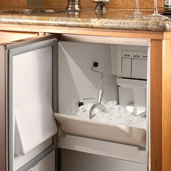 Ice Maker – Designing Backyards