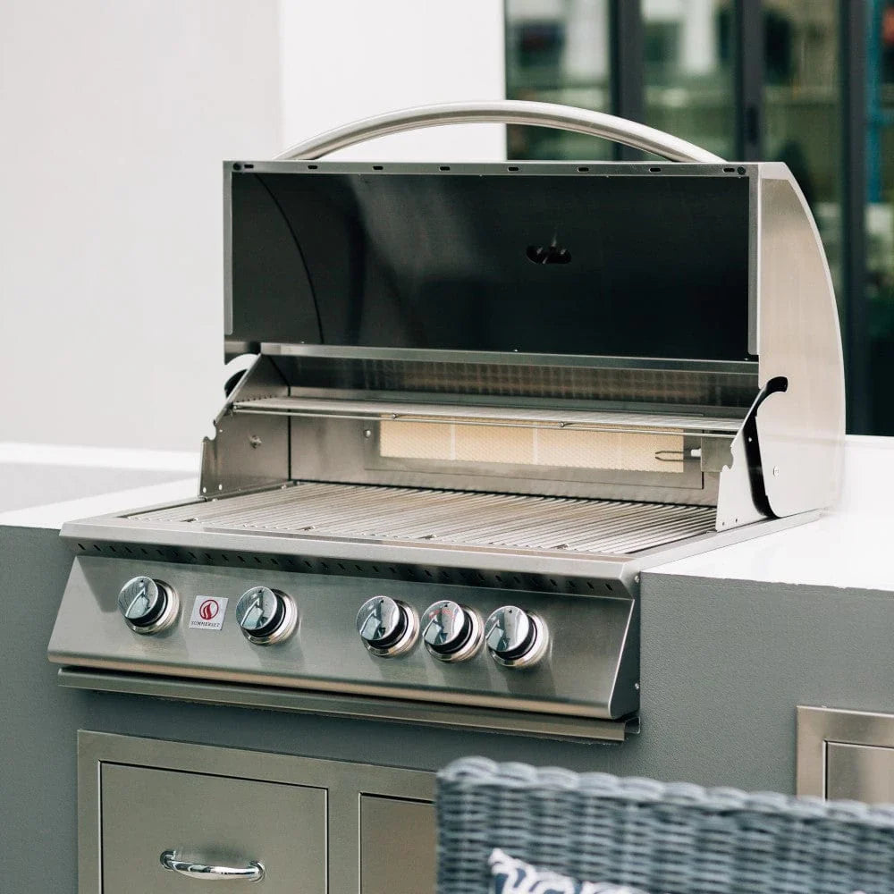 Built-in Grills – Designing Backyards